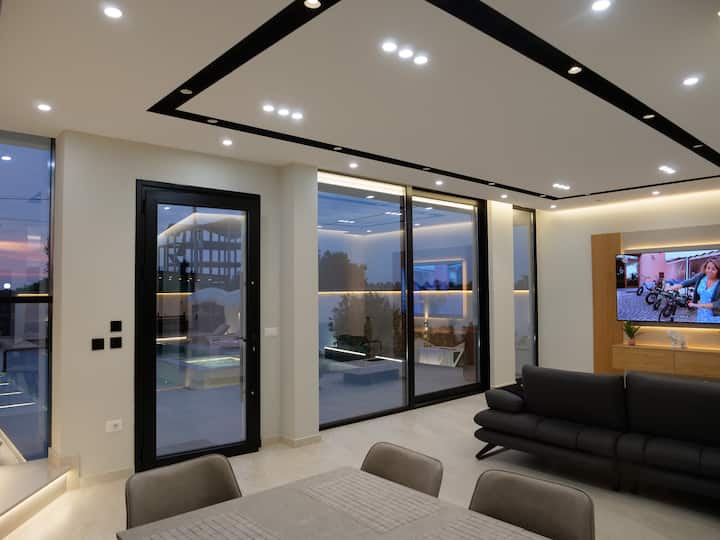 Aventus Luxury Villa - Albanie