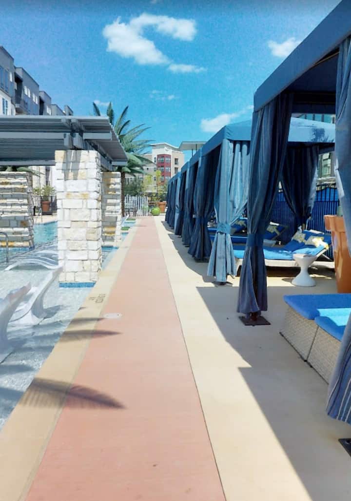 The Link & Lounge | Covered Parking, Balcony - Carrollton, TX