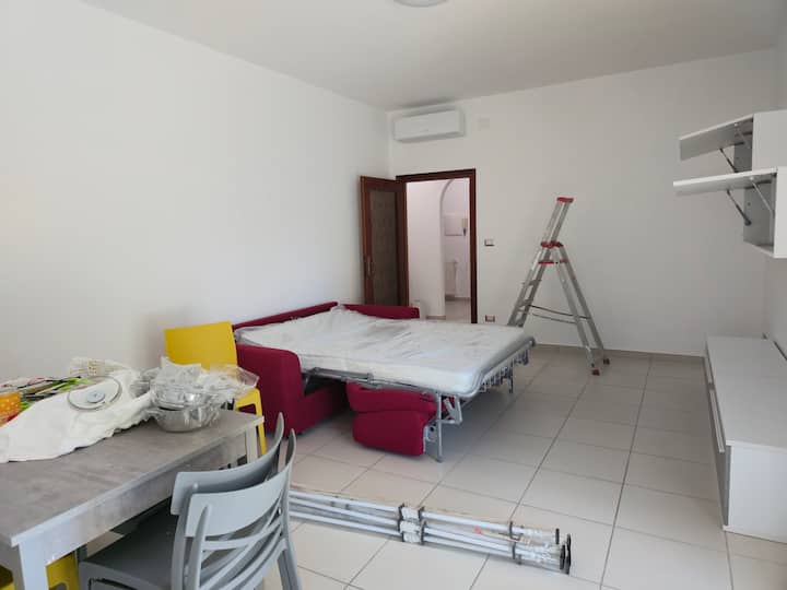 Casa Gemma: Con Posto Auto, Spaziosa E Luminosa. - Itri