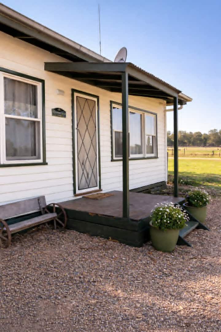 2bd Farm Stay On The Goulburn River - Victoria