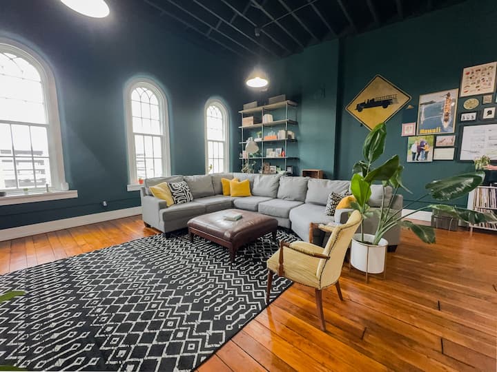 Newark/granville Modern Loft - 3 Beds - 2 King - 뉴어크