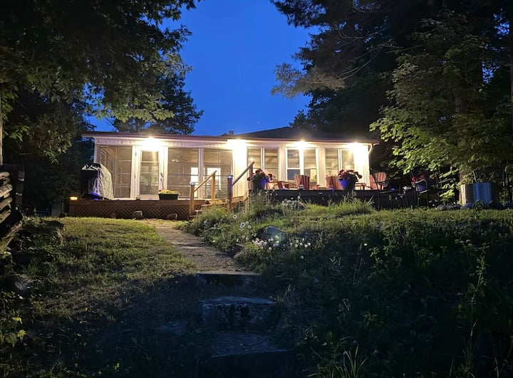 Yarrhill Lakeside Cottage, Ottawa Valley, Pet Fdly - Carleton Place