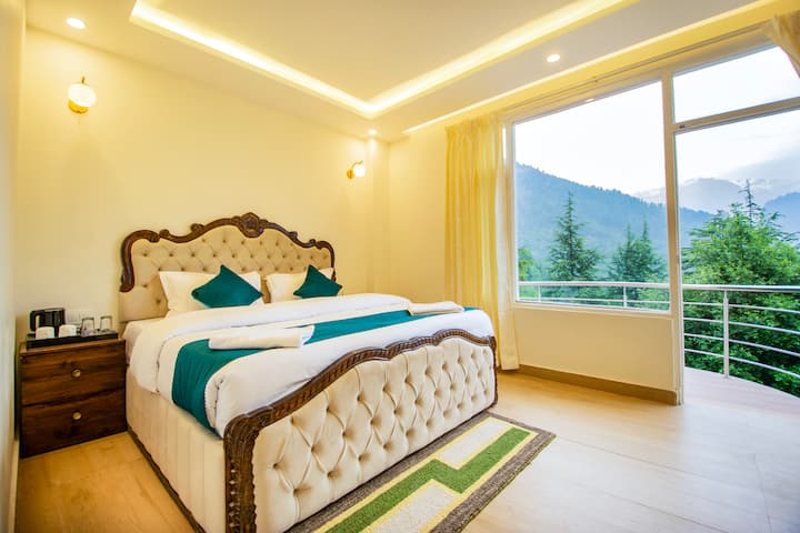 Premium Room | Rohtang Views - Manali