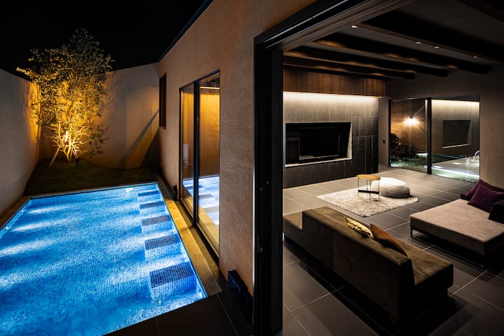 異日常に泊まる。プライベートヴィラ - 唐津市