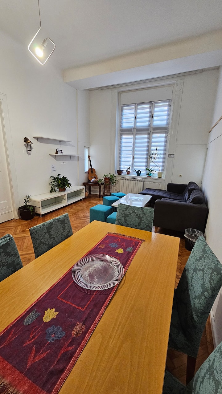 3 Room Apartment In City Centre - Sarajevo