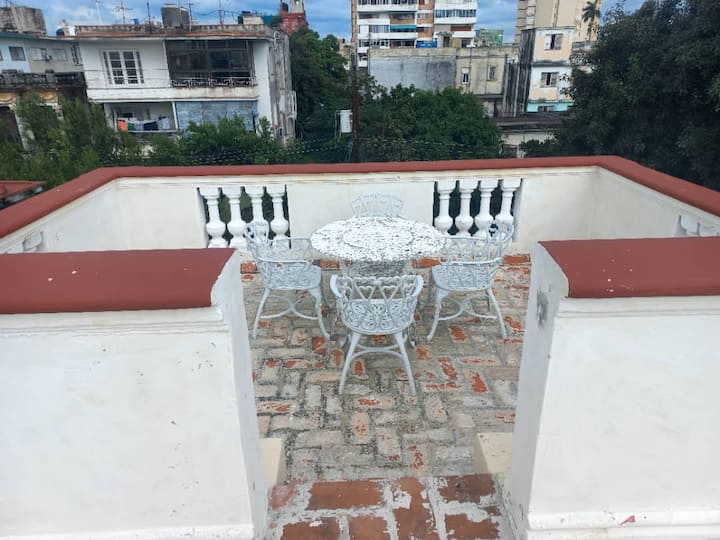 Apartamento Wifi Terraza Y Bienestar En La Habana - Havana