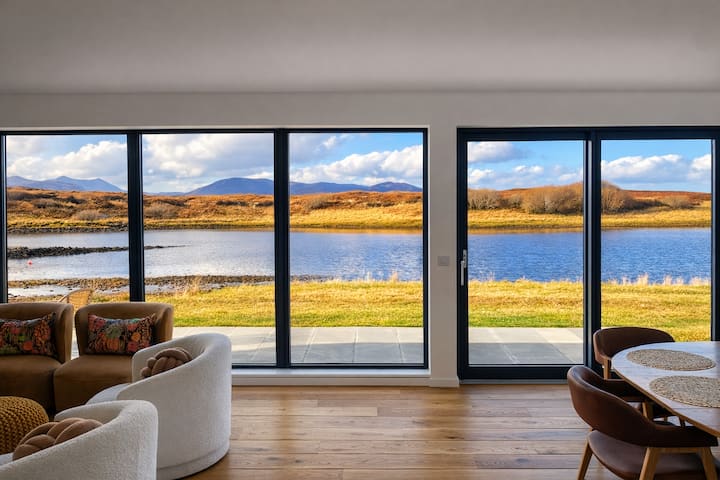 New Luxury Waterfront Retreat On Skye - Skye