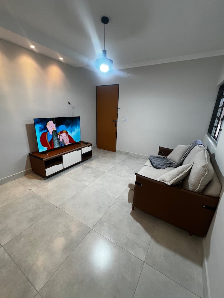 Simples E Aconchegante Com Requinte - Campo Grande