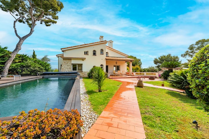 Villa 6 Personnes, Piscine - Menton