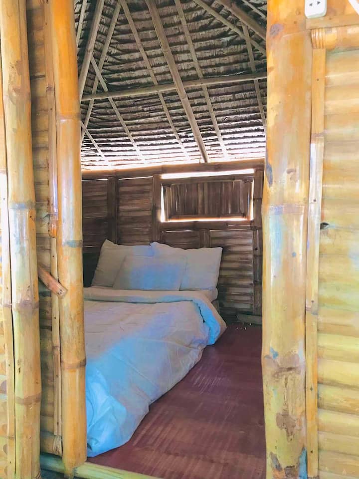 Silak Kubo/fan Room - Sipalay