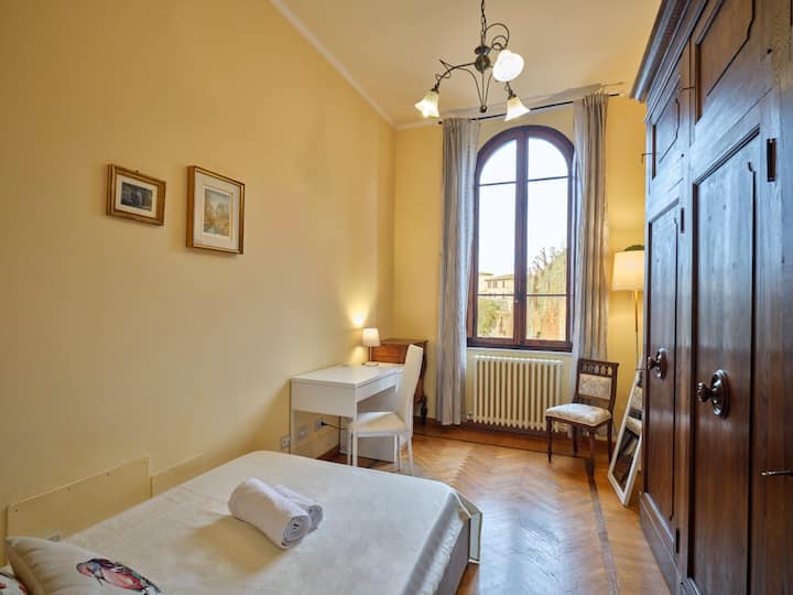 Room For 1 Person In The Center - Siena, Italia