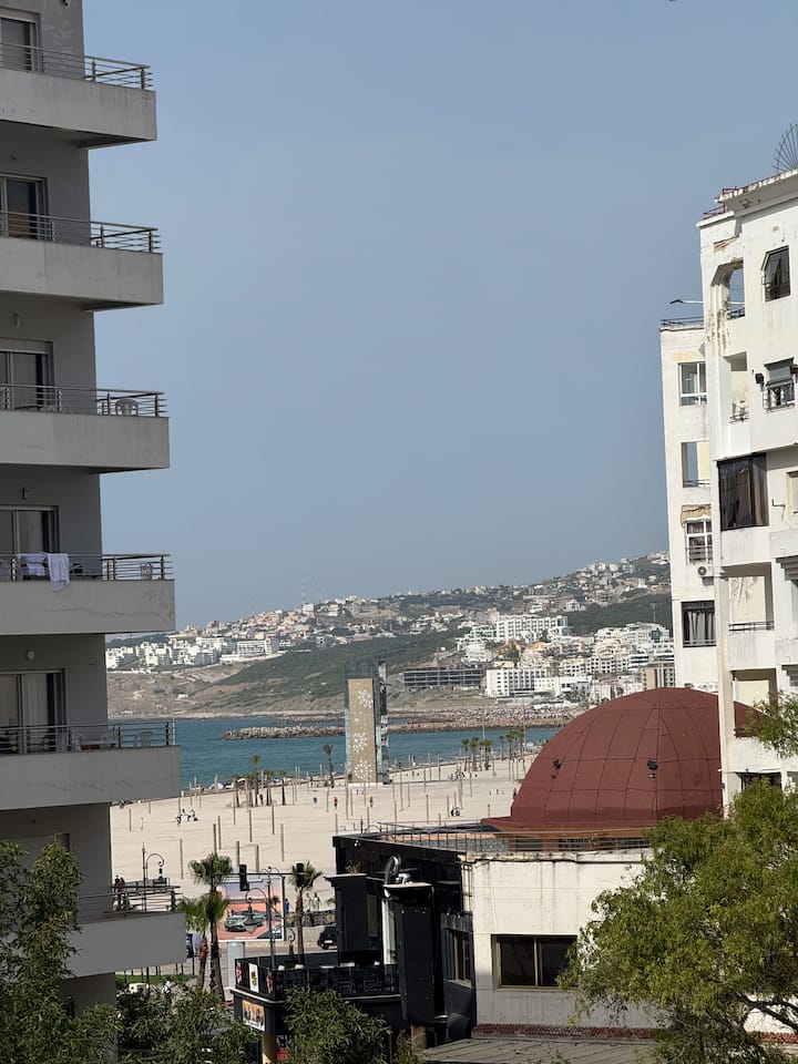 Soleil, Confort Et Bord De Mer - Tanger