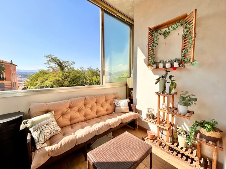 Near Port & City - Private Parking & Breakfast - Nizza