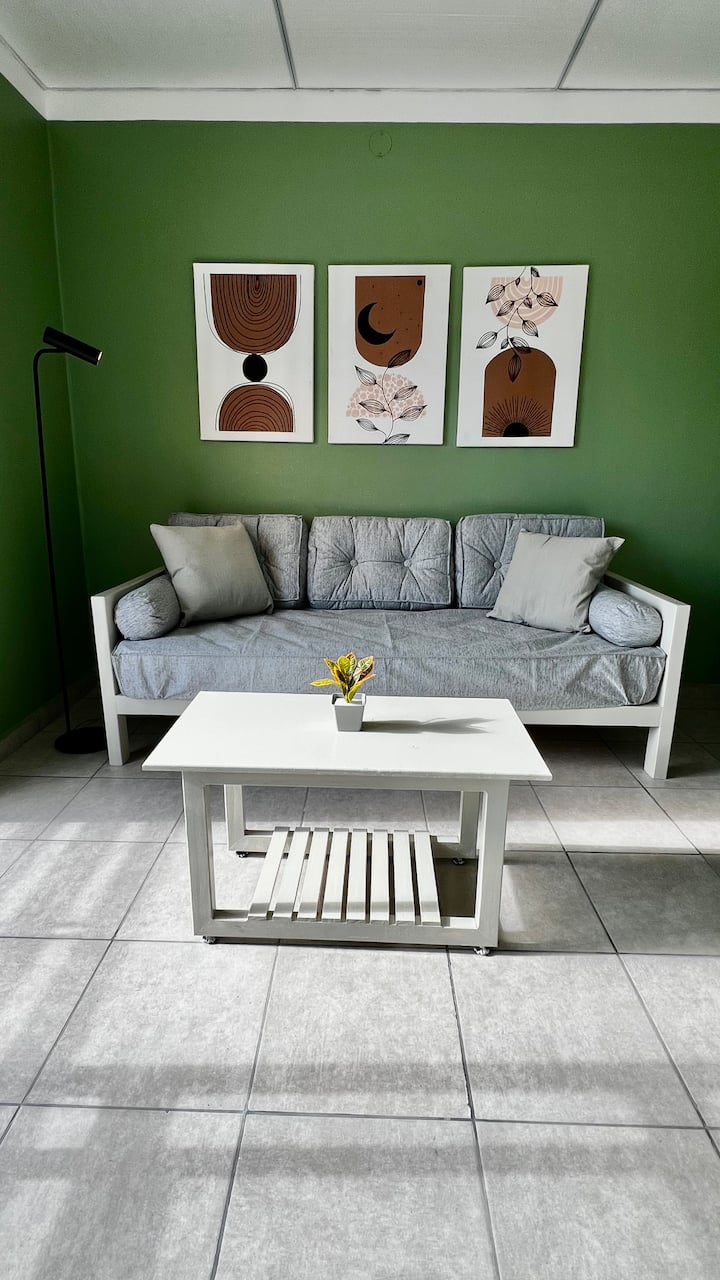 Alquiler Temporario Perico 2. A 10’ Del Aeropuerto - Perico