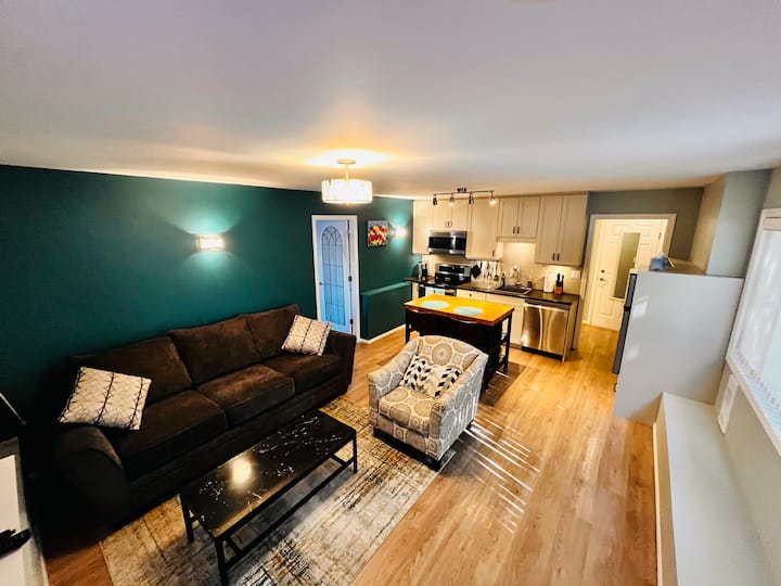 Cozy 1br Suite Outside Victoria - Langford