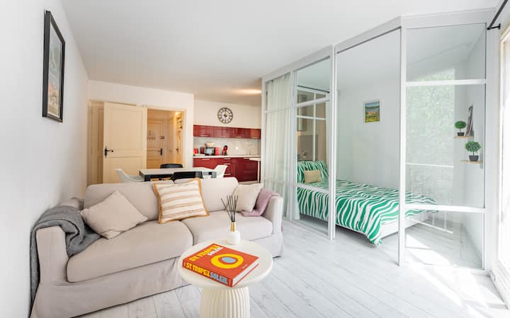 Chic Appartement, Saint Tropez, Place Des Lices - Saint-Tropez