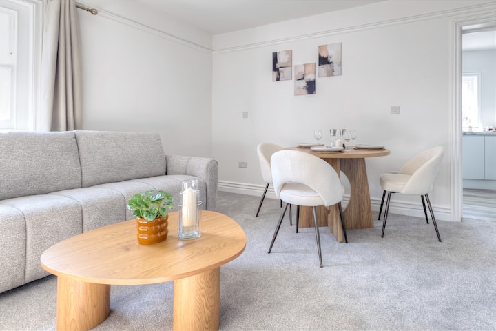 Central Maidstone | Parking | Sleeps 5 | Wi-fi - Maidstone