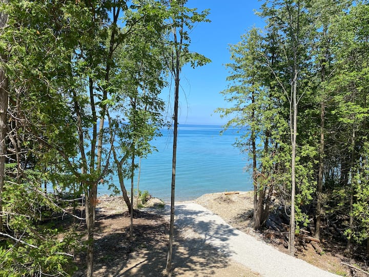 Modern Lakehouse Georgian Bay - Owen Sound