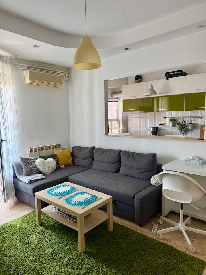 Cozy And Modern Central Apartment - Bucarest