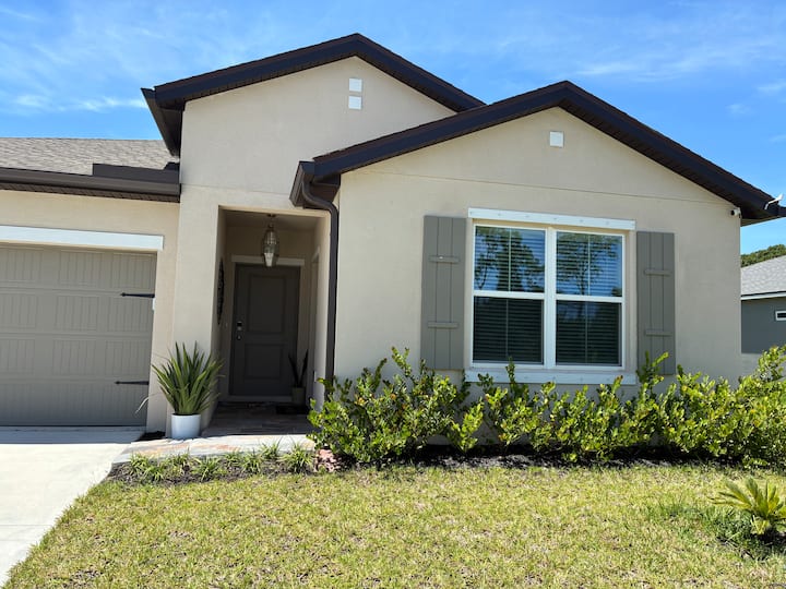 Cozy Studio Apartment! - Palm Bay, FL