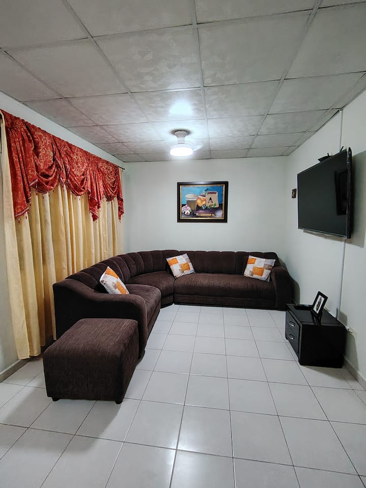Casa Completa Y Acogedora Cerca A Tocumen Airport - Panama City