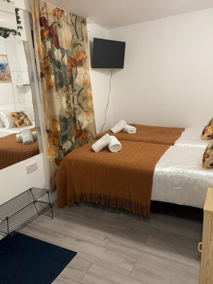 Independent Studio Flat In Greater London - Woolwich