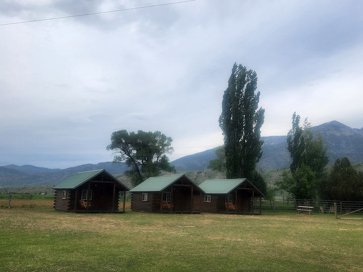 Khaos Cabins - Swan Valley, ID