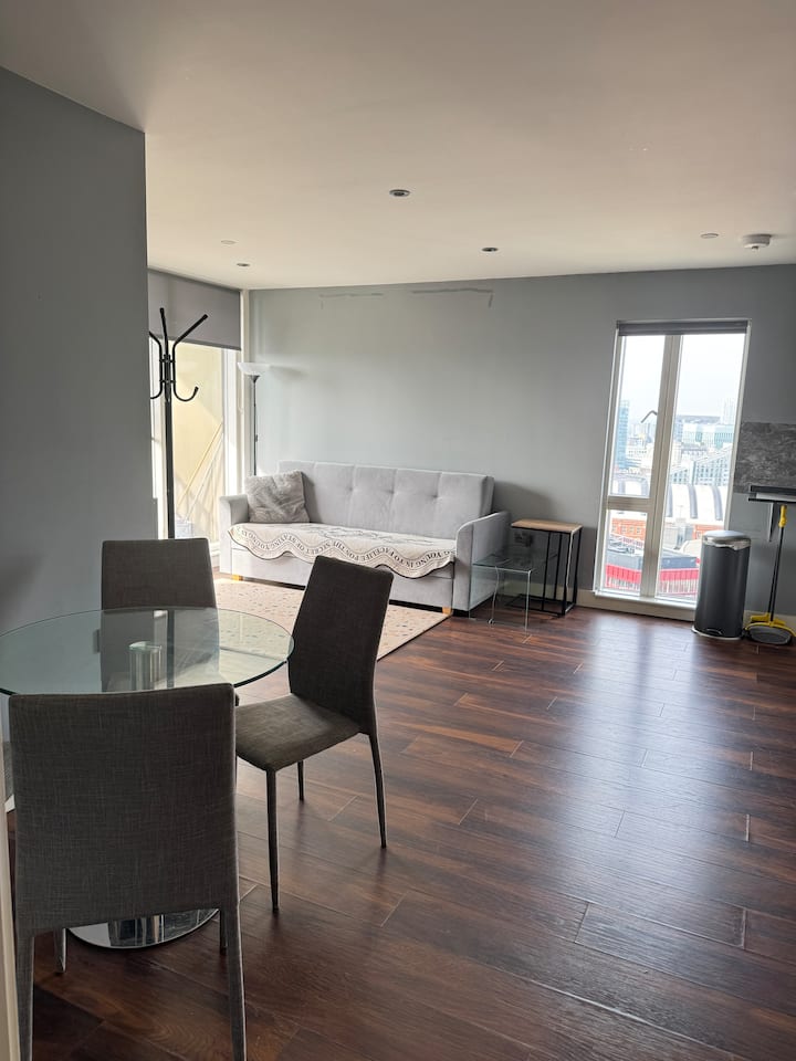 Manchester City Centre Apartment With Carpark - Mánchester