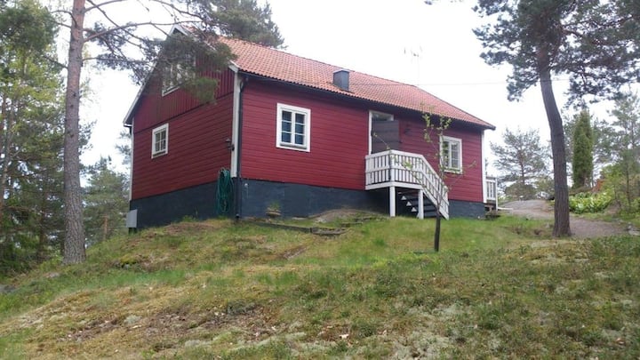 Converted Barn House 1 H  South Of City - Nynäshamn