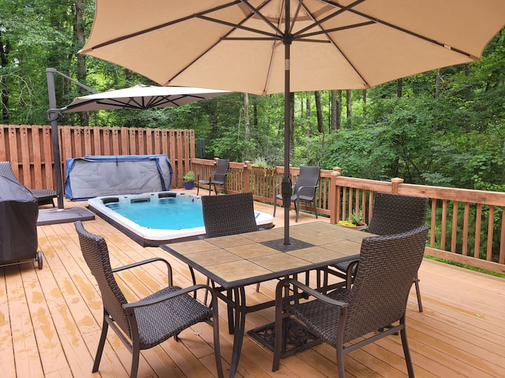 Oasis In The Woods - Clayton, NC