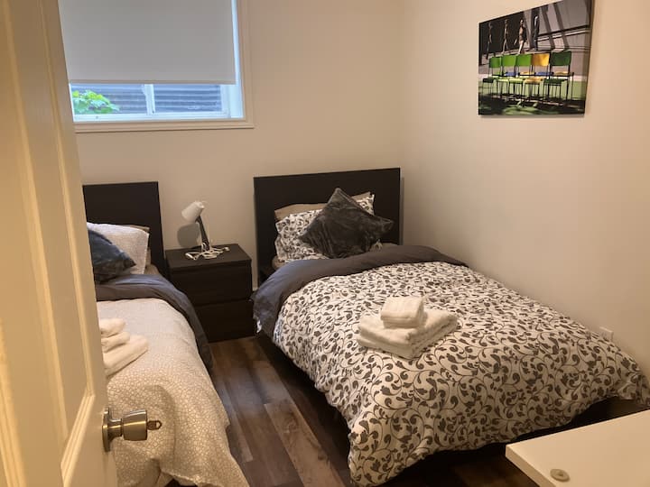 New Central Apt, Close To Mun Hs Can Games Dwtwn - Paradise