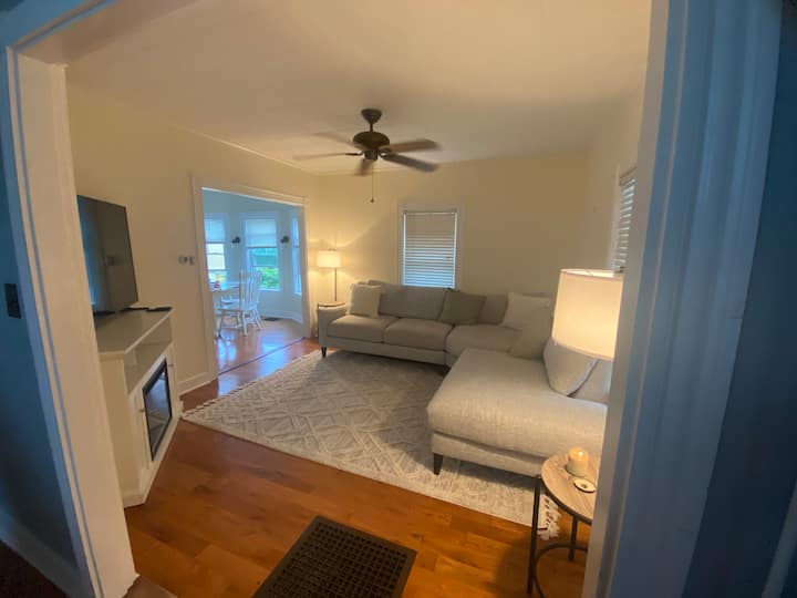 Cozy Home In Downtown Bath - Bath, ME