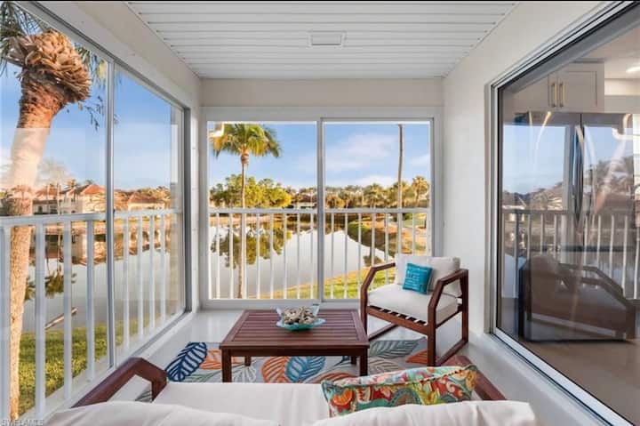 2bed 2bath Condo W/ Views Of Lake & Golf Course - Sanibel Island, FL