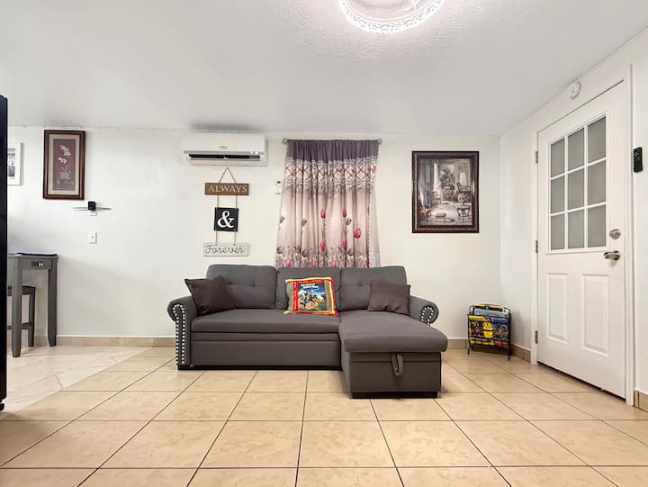 Kngsze Bed,1min To Zoo Tpa & 8min To Raymond James - Tampa, FL
