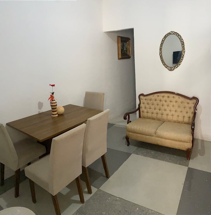 Micro-casa De Fundos 7 Minutos Cento De Bh - Belo Horizonte