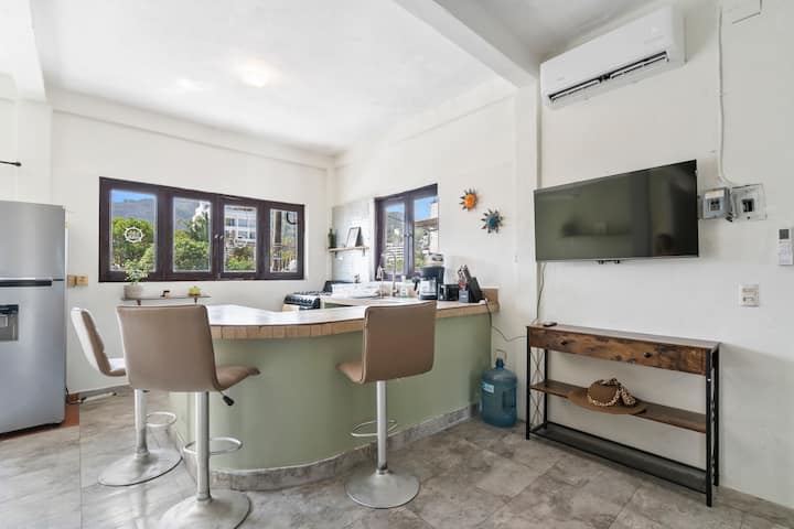 Spacious Home For Groups | Centrally Located - Puerto Vallarta