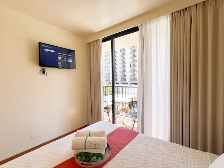 Newly Renovated Apartment In Waikīkī - Honolulu, HI
