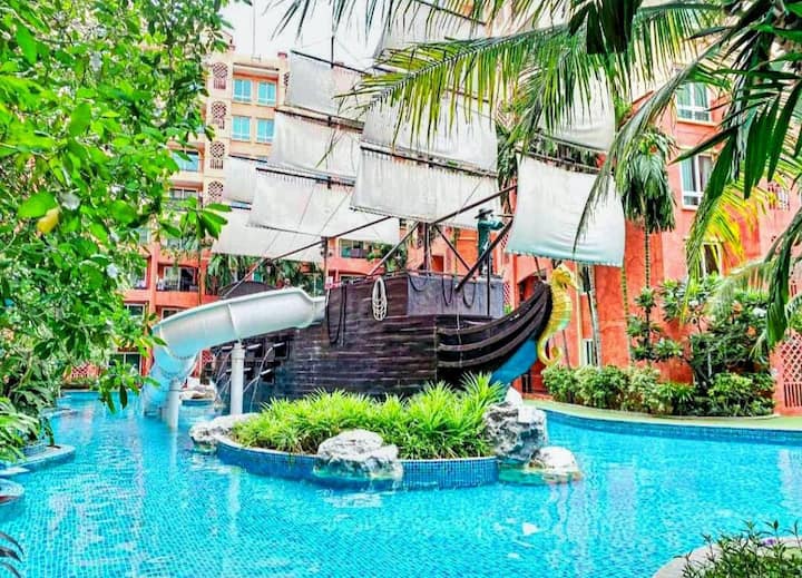 Seven Seas Resort Water Park - Pattaya