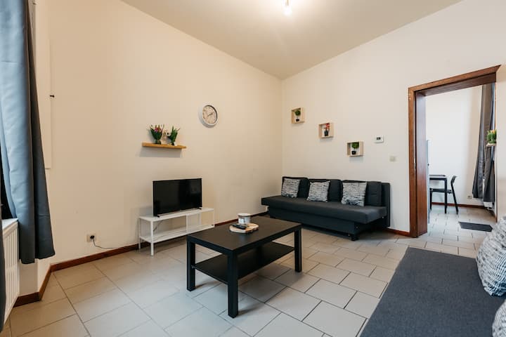 Maison Du Beffroi De Mons (Centre Ville) - Mons