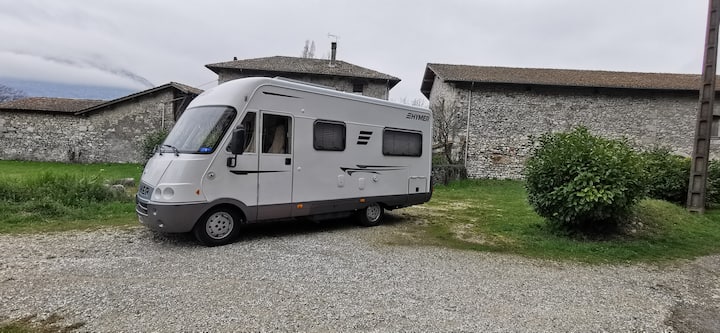 Camping Car Hymer Classe, Alias "Cocorico" - Autrans