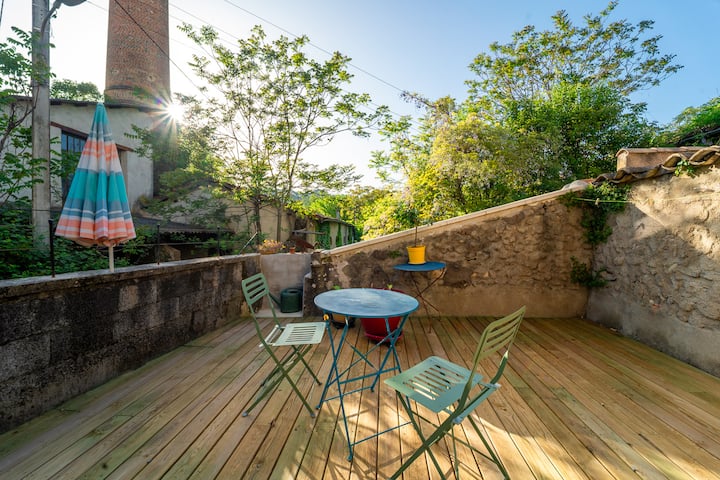 Joli Appartement Avec Terrasse Proche Centre Ville - Aubenas