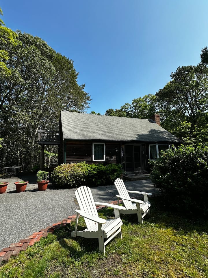 Hurry Back Cottage - Brewster, MA