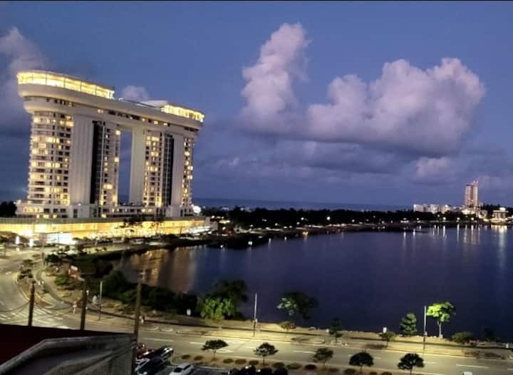 "경포호수View"아름다운 (야경+일출)
레지던스형호텔
청결/깔끔/편안함
경포해변 도보3분 - 江陵