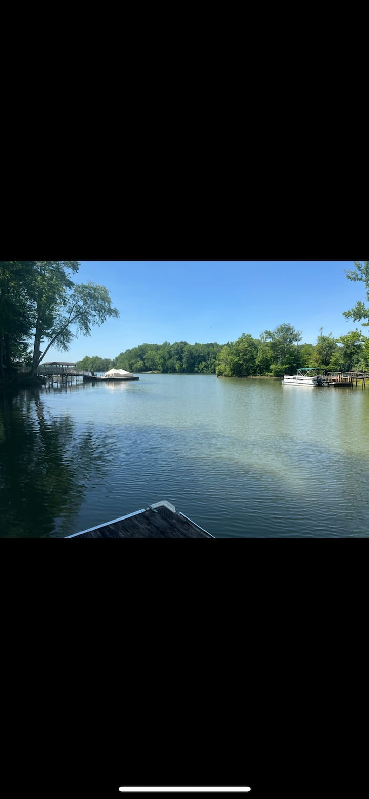 Lakefront Suite W/ Private Dock! - Belmont, NC