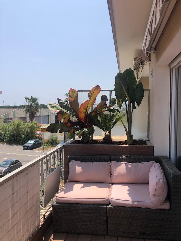 Appartement Proche Plage Et Base - Fréjus