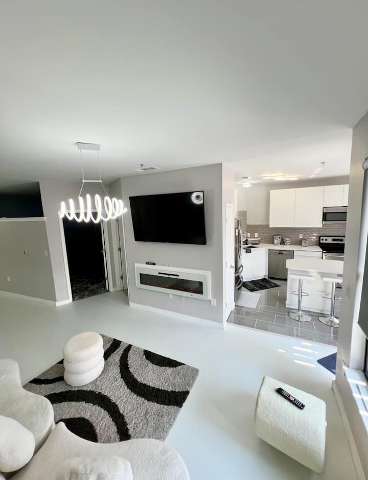 Modern Luxe Loft Close To Everything In Atlanta - Atlanta, GA