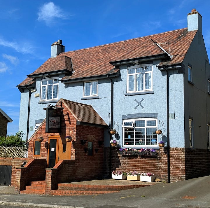 The Red Lion Inn - Ravenscar