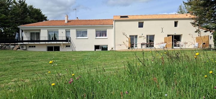 Gîtes 19 Pers. Nature & Confort - La Roche-sur-Yon