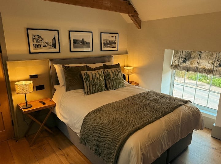 Rooms At The Vine Tree 4 - Crickhowell