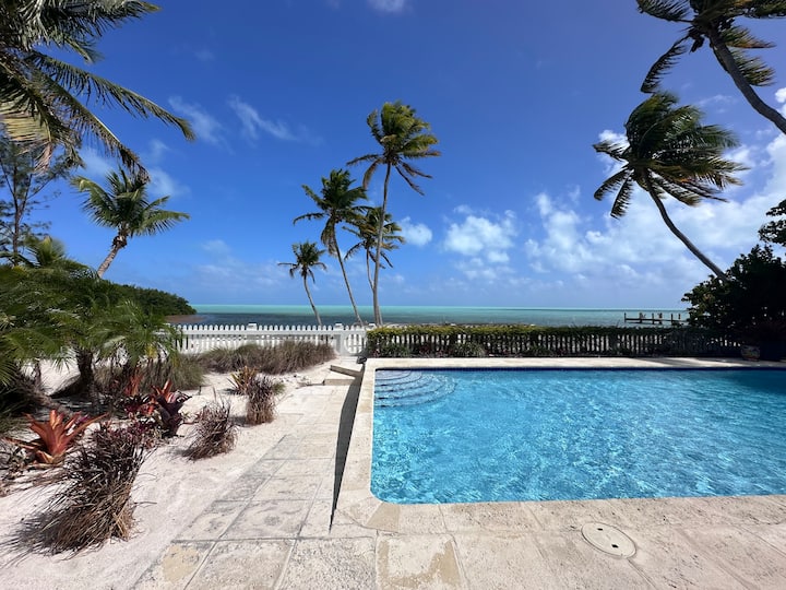 Palm Escape- Beachside Bliss W/ Private Pool - Islamorada, FL